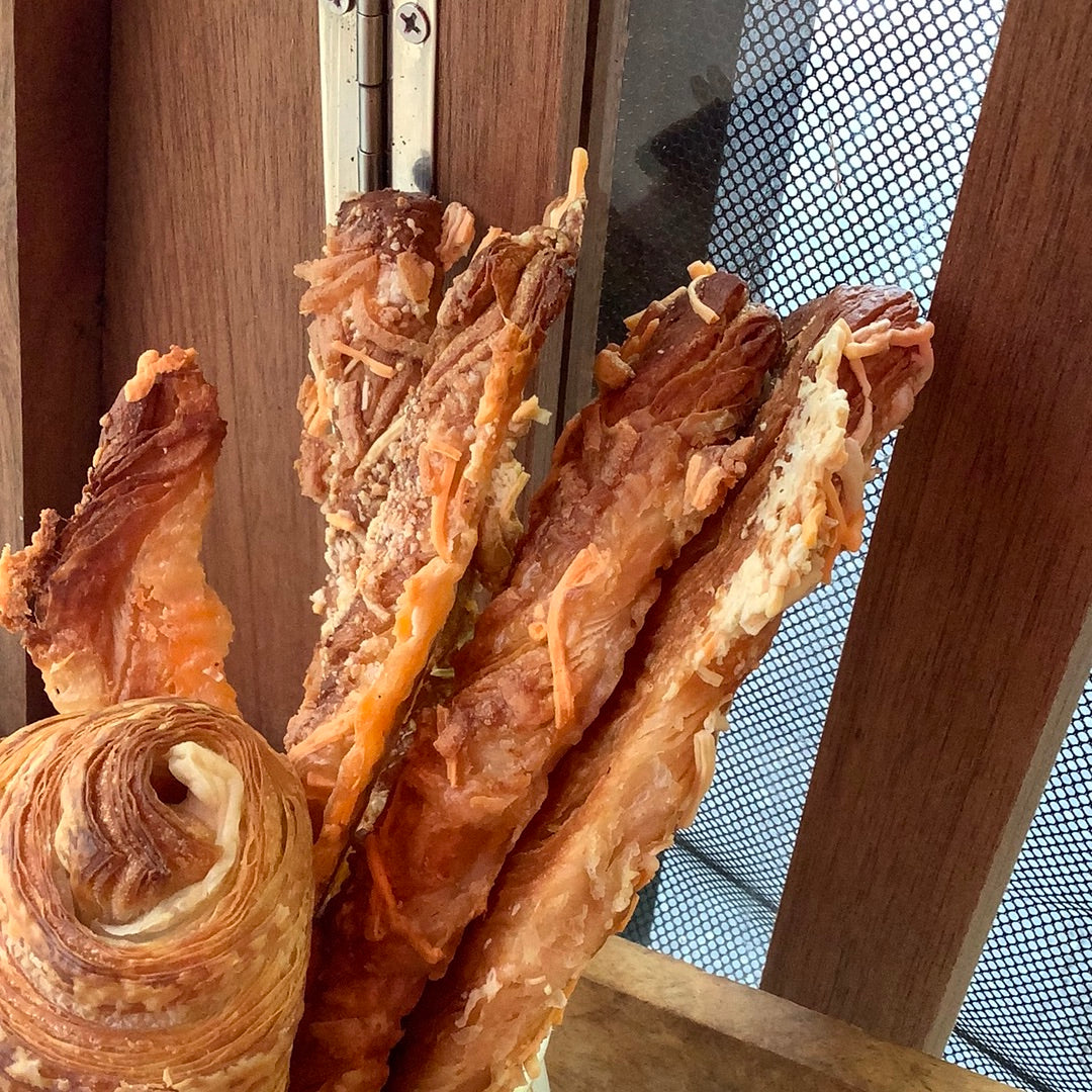Croissant three cheese sticks – Maison Macha